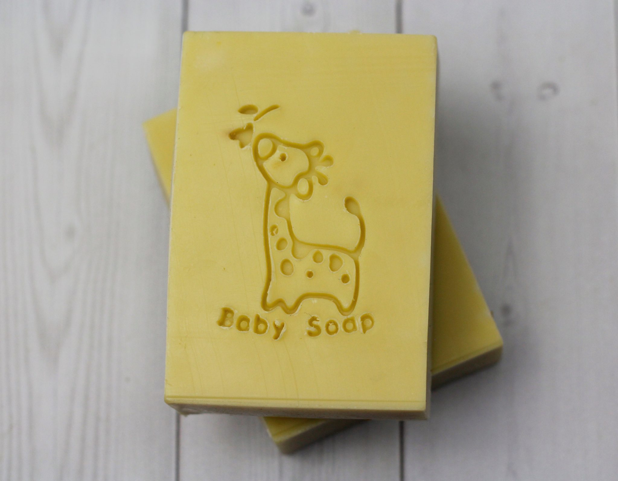 Gentle Bastille Baby Soap Recipe - Tweak and Tinker