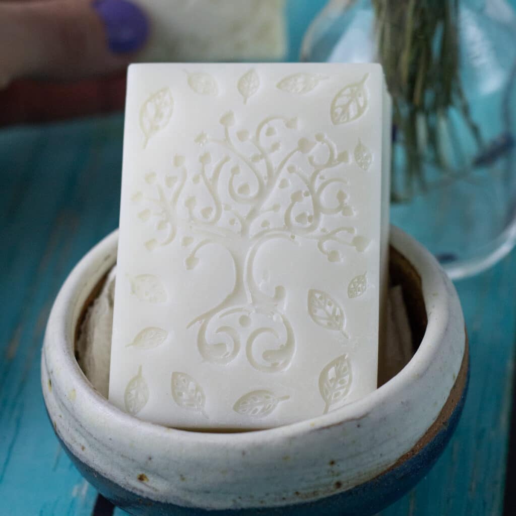Simple Homemade Lard Soap Recipe (Cold Process)